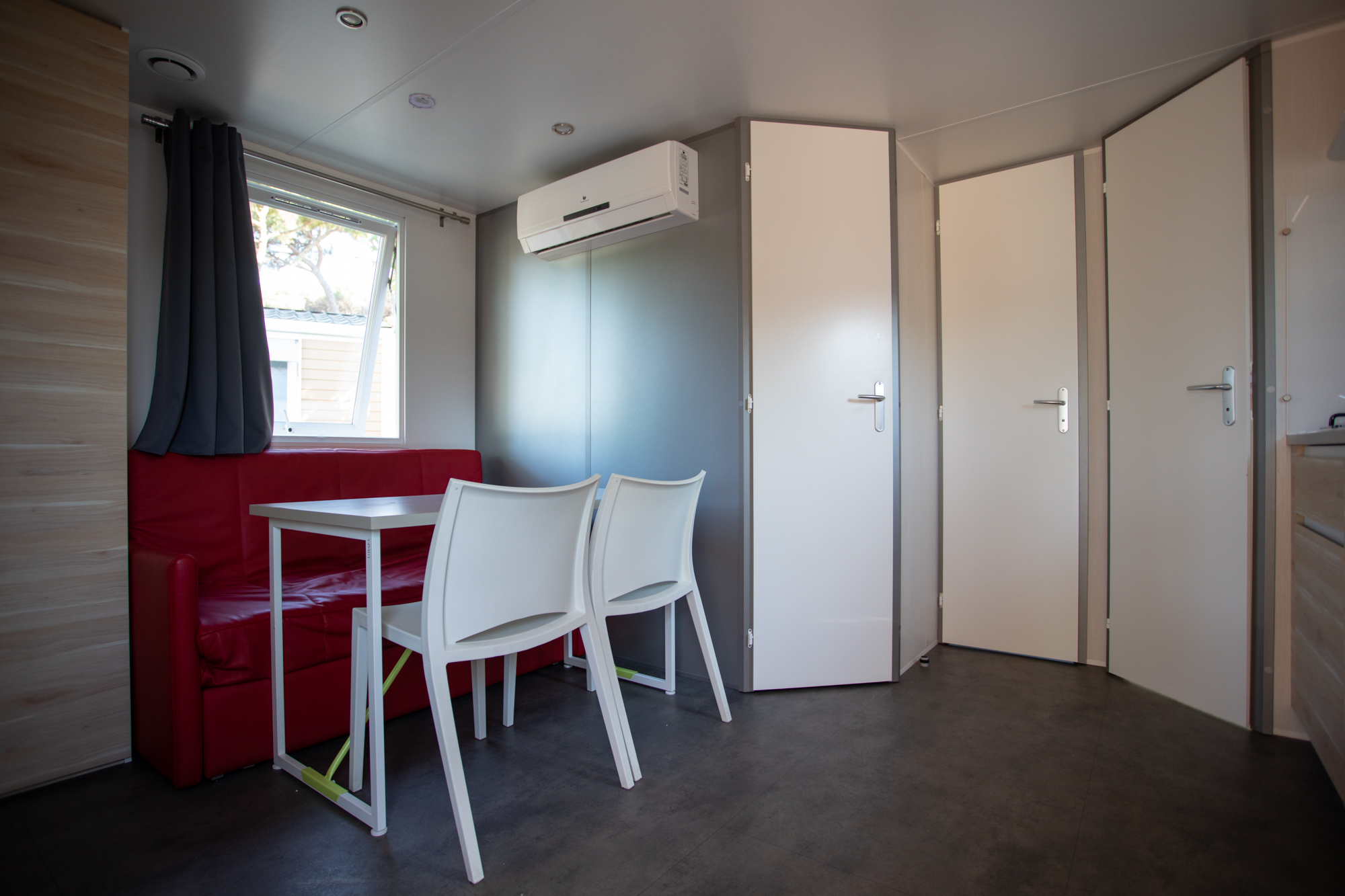 Mobile-home SUNSET (4-5 pax) sur la Costa Brava | Camping familial